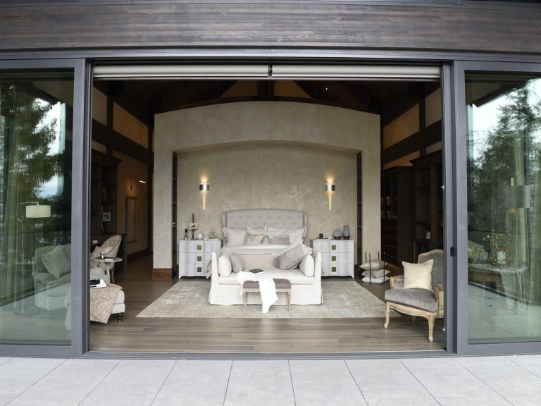 12391 Pixton Road, Lake Country, BC, V4V 1A1 - Jane Hoffman Realty