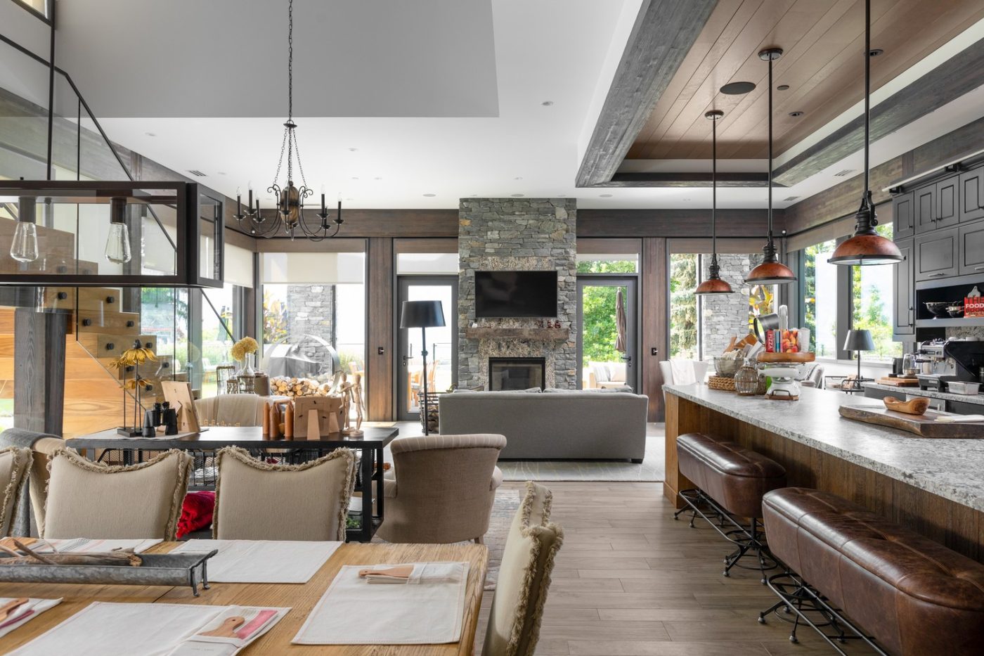 12391 Pixton Road, Lake Country, BC, V4V 1A1 - Jane Hoffman Realty